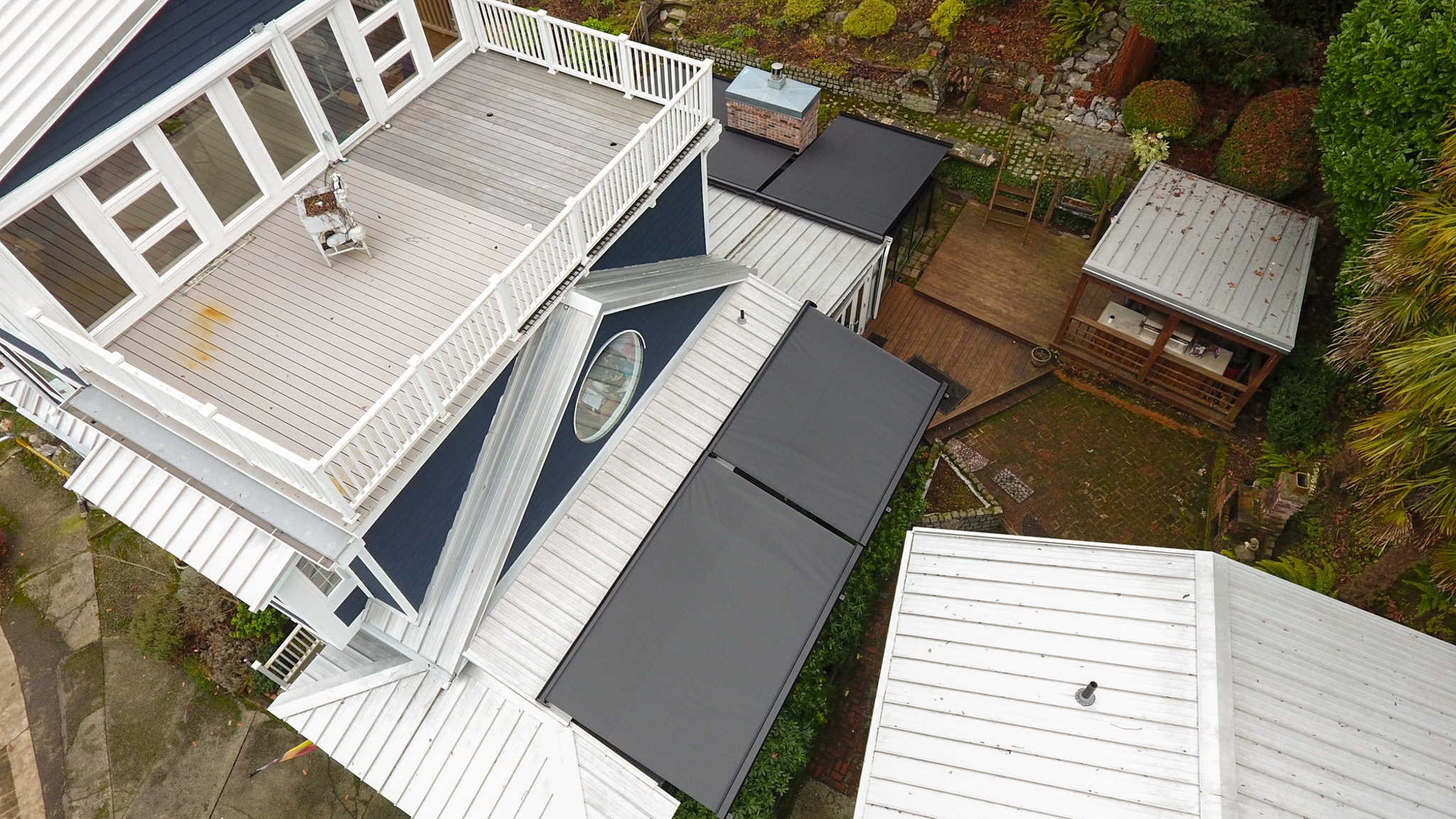 Retractable Skylight Cover: Targa